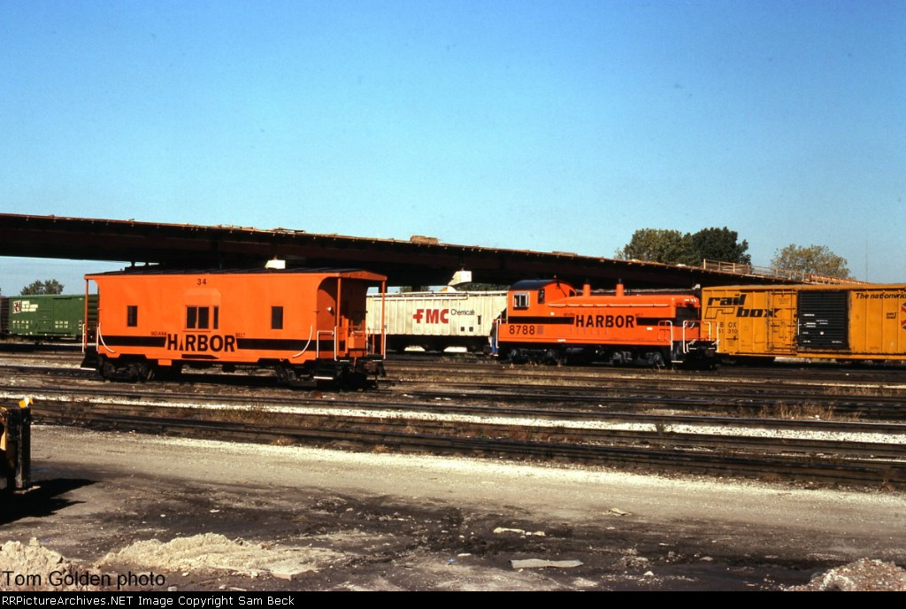 IHB 8788 and ex FEC Caboose #34
